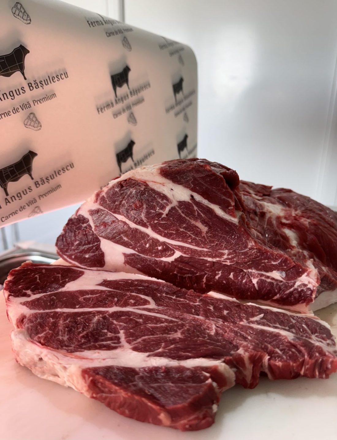 Ceafa de vita Angus - Ferma Angus Bășulescu